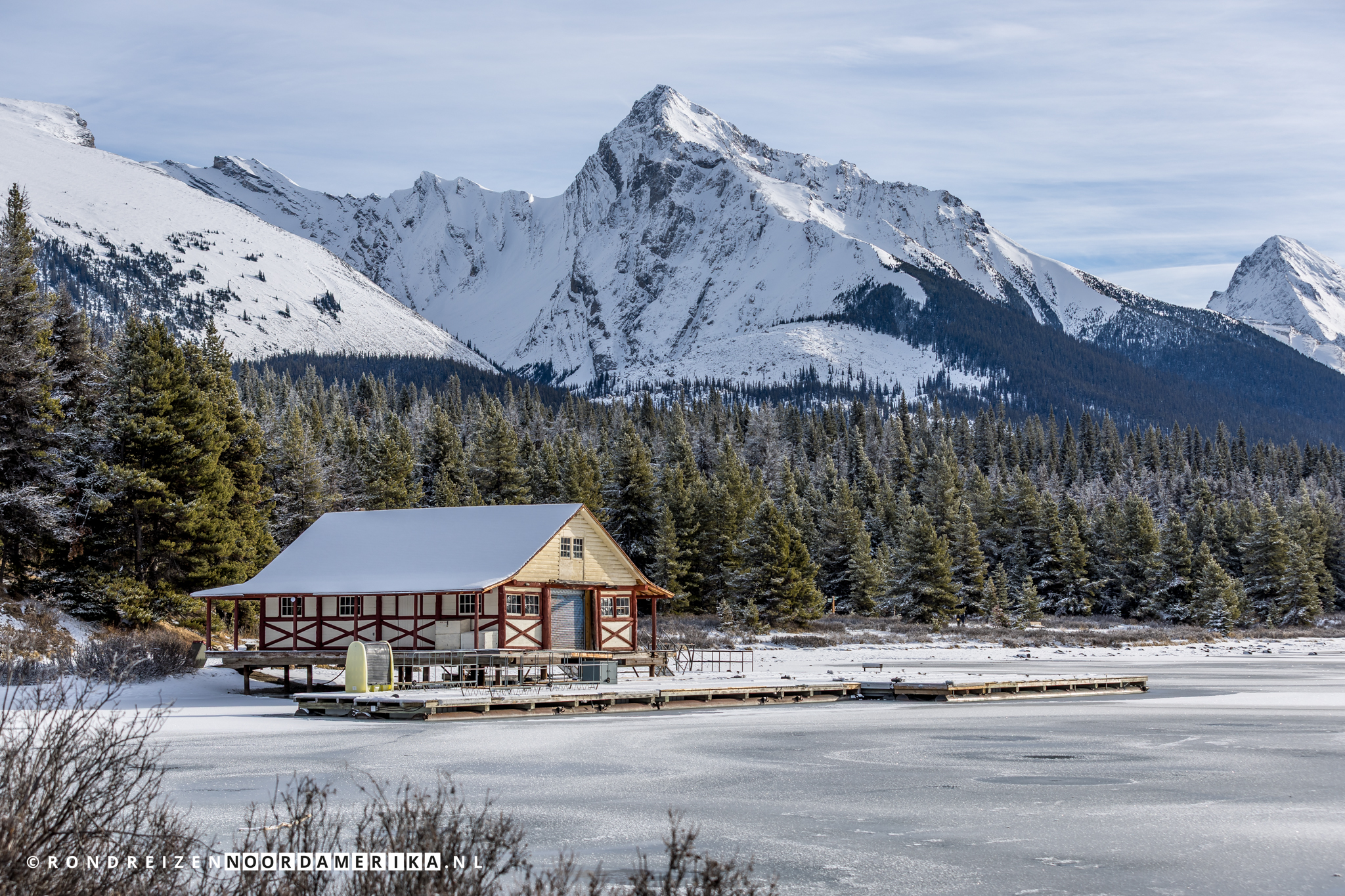 Boathouse Maligne Lake | Rondreizen Noord-Amerika
